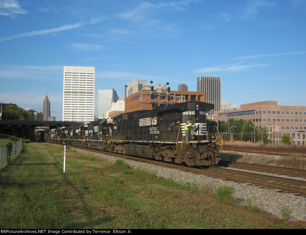 NS 7 Unit Powermove 10/11/12 Pic 2